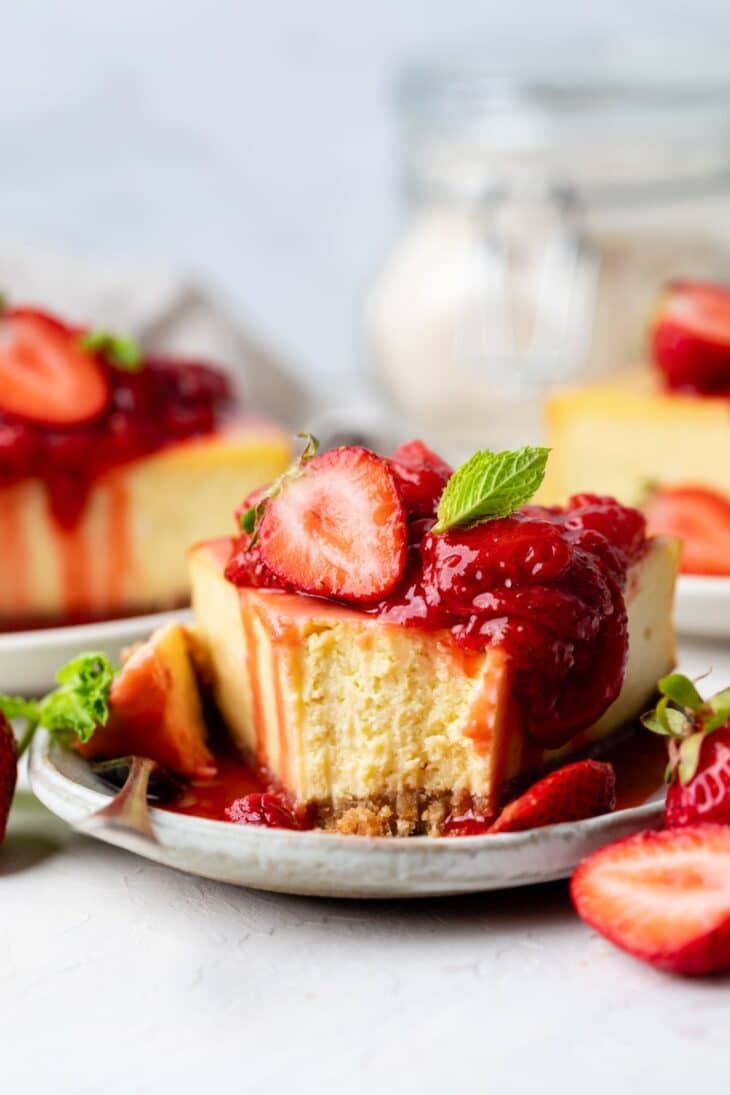 Classic Dairy Free Cheesecake - Coconuts & Kettlebells